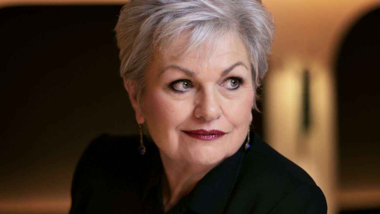 Susan Bullock | HarrisonParrott