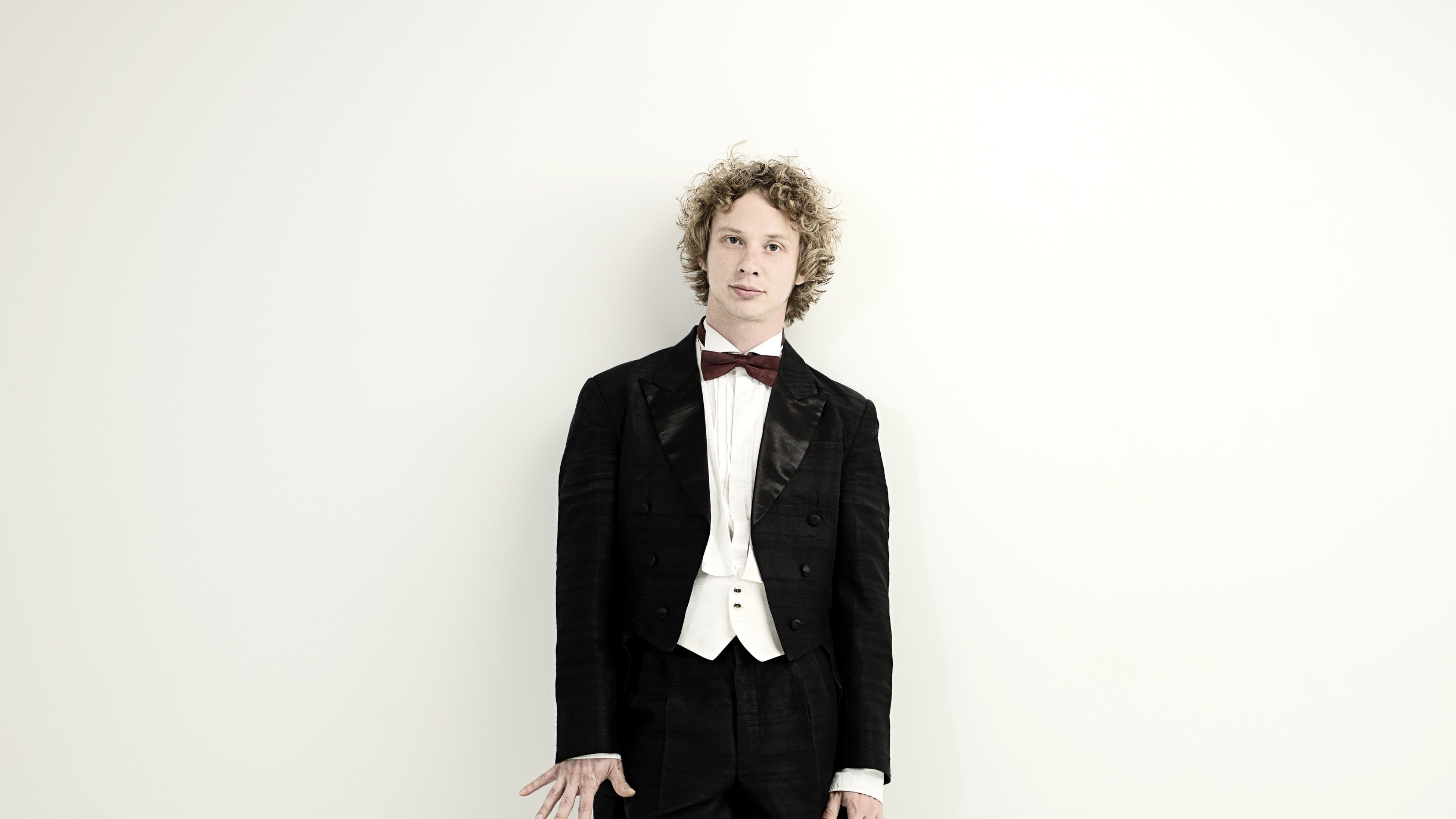 Santtu-Matias Rouvali appointed Principal Conductor of Philharmonia ...