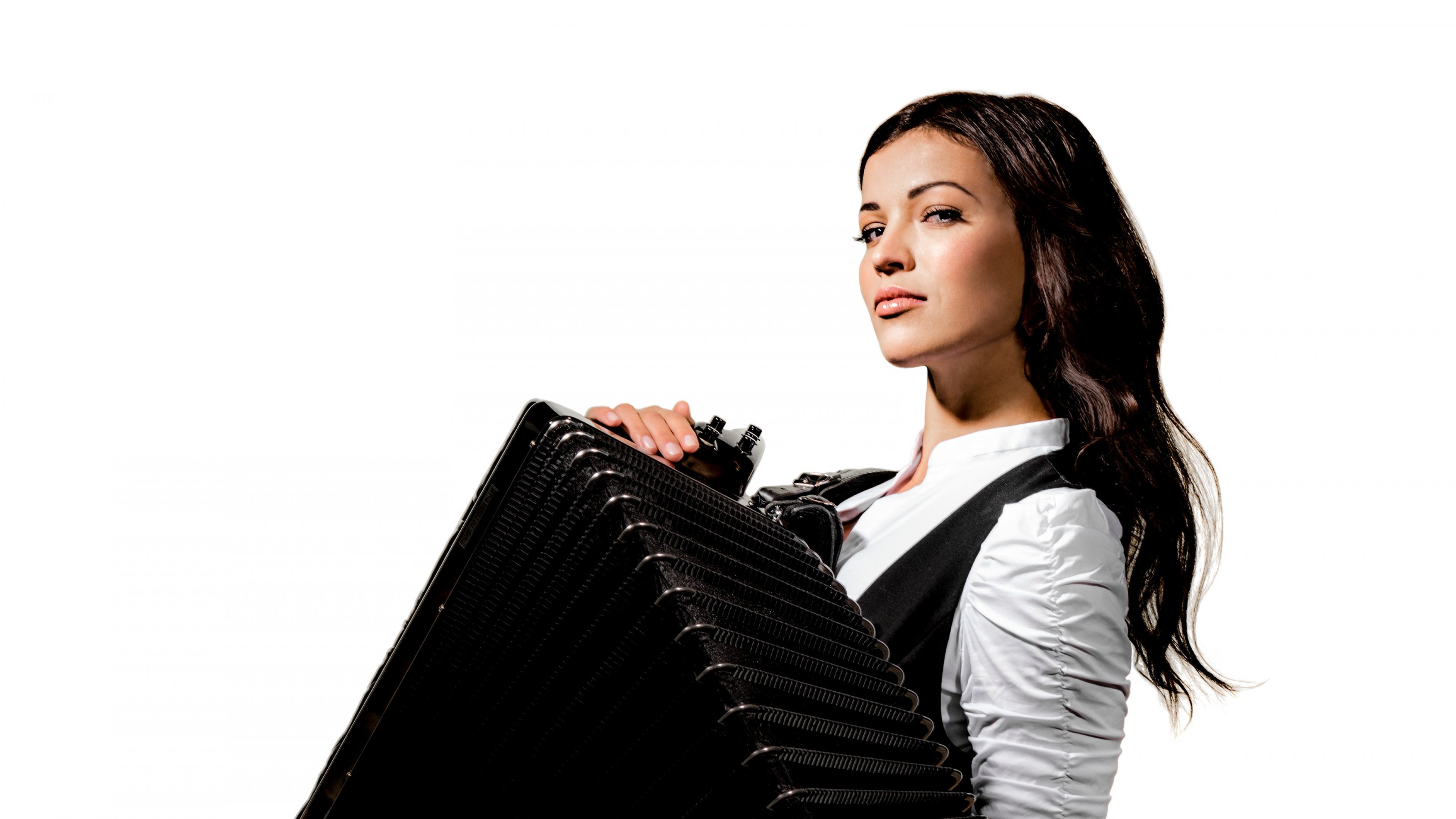Ksenija Sidorova debuts with NHK Symphony Orchestra | HarrisonParrott