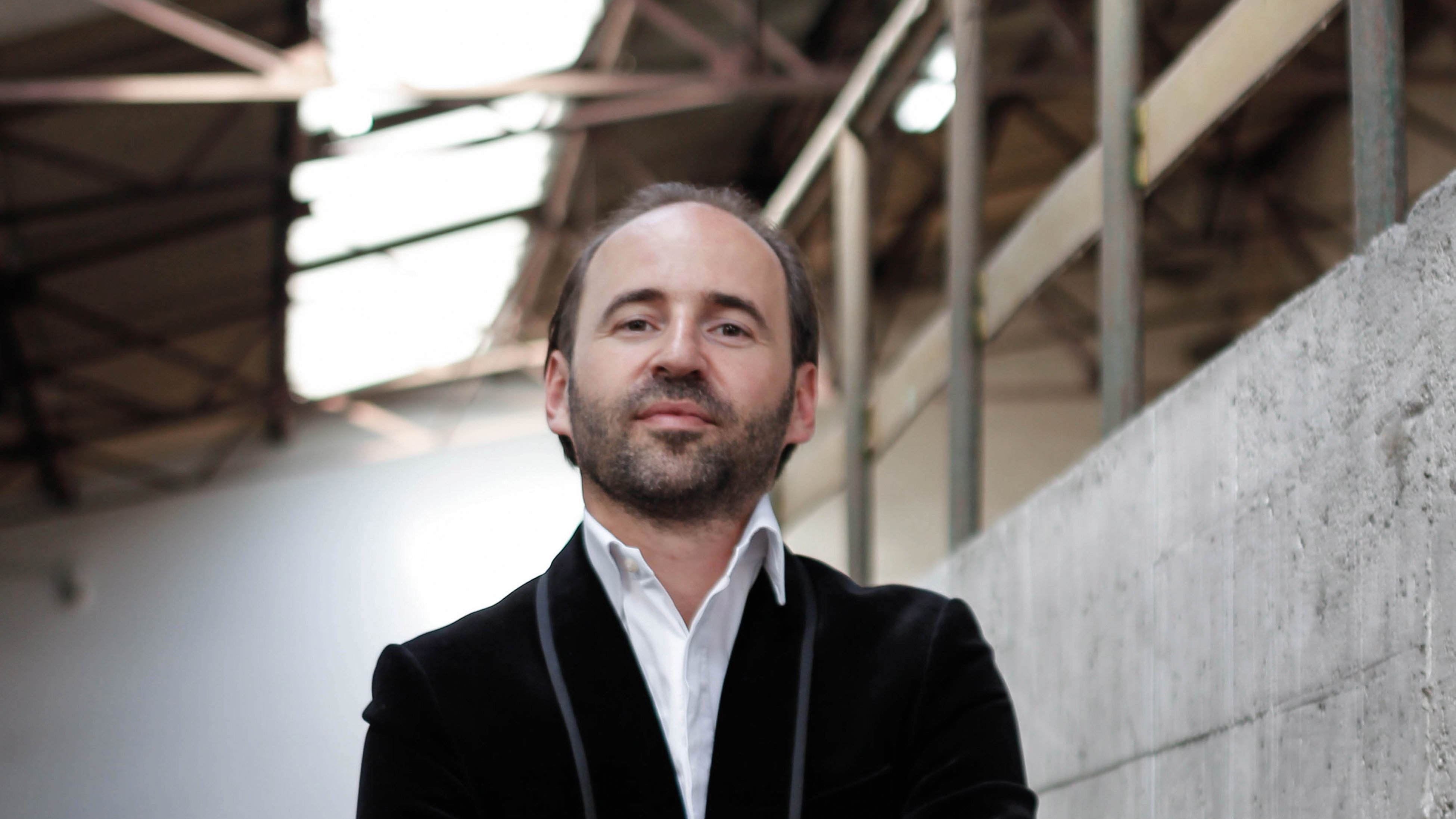 Pierre Bleuse conducts the Kammerorchester Basel | HarrisonParrott