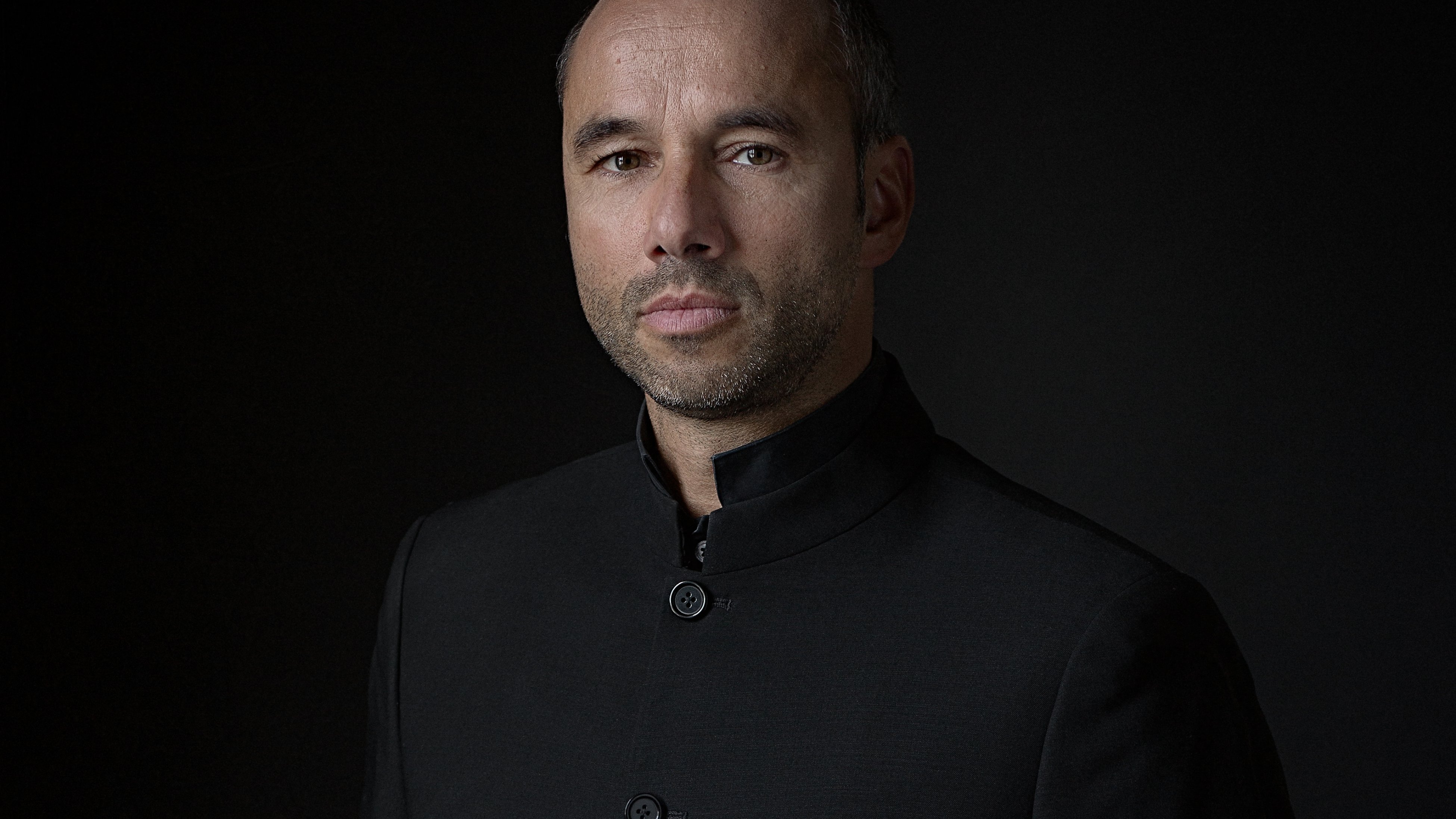 Lawrence Renes | HarrisonParrott