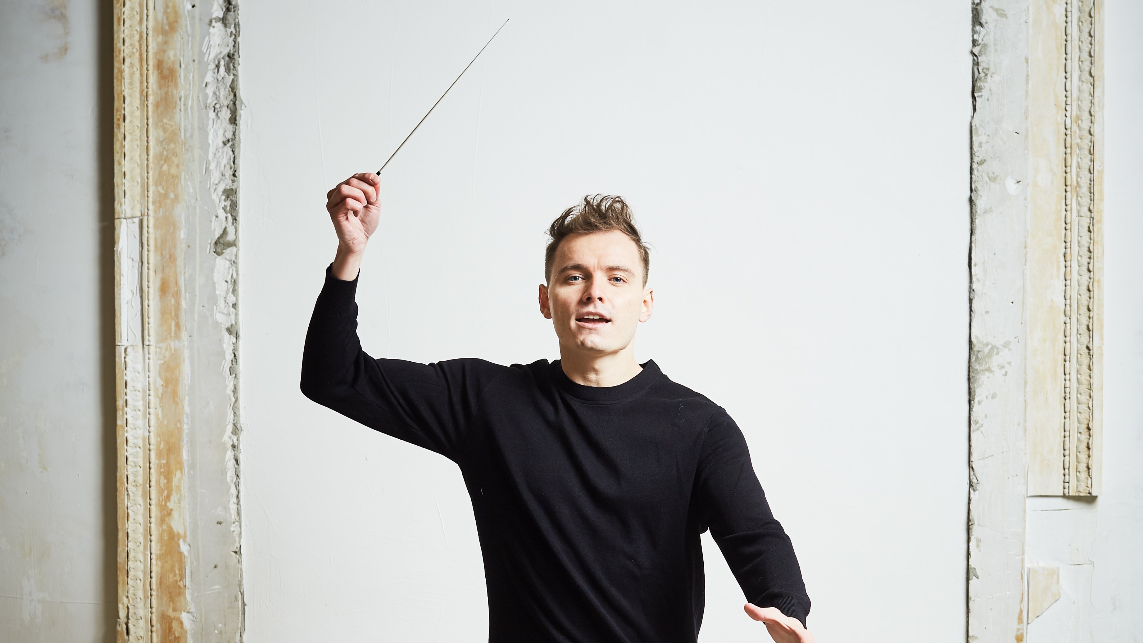 Paweł Kapuła | HarrisonParrott