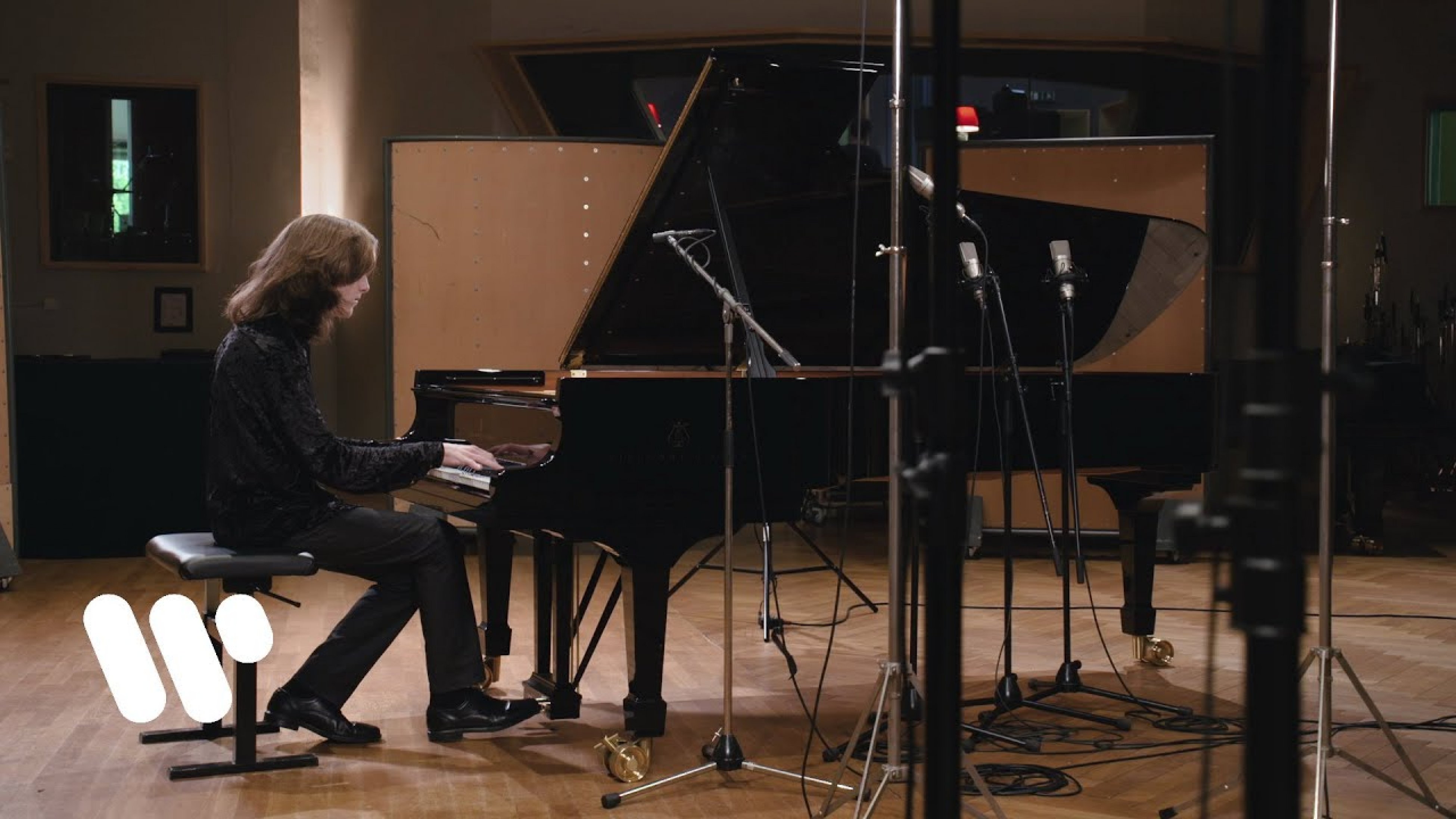 Yoav Levanon | HarrisonParrott