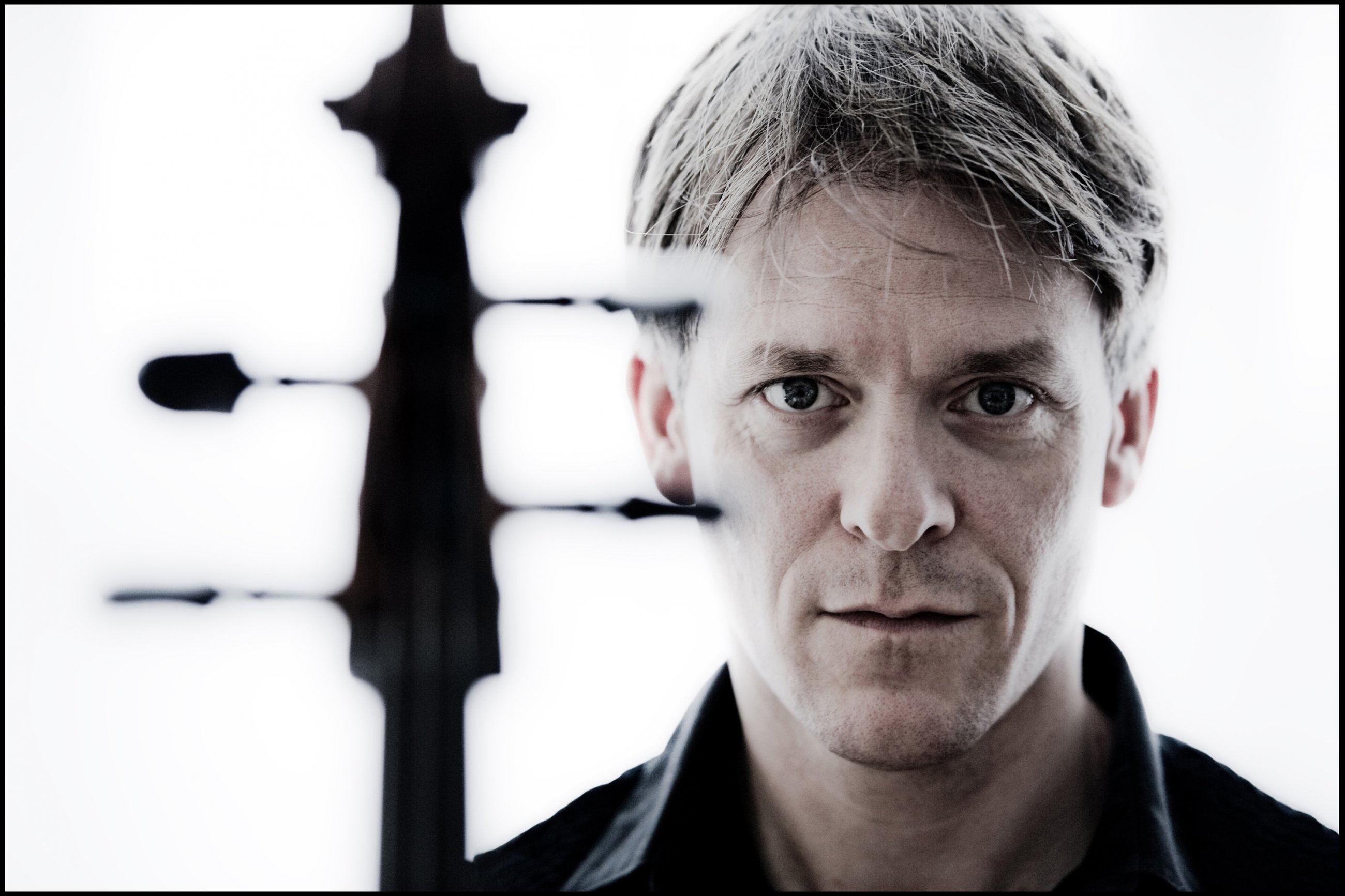 Alban Gerhardt performs an all Bach cello recital in Shanghai ...