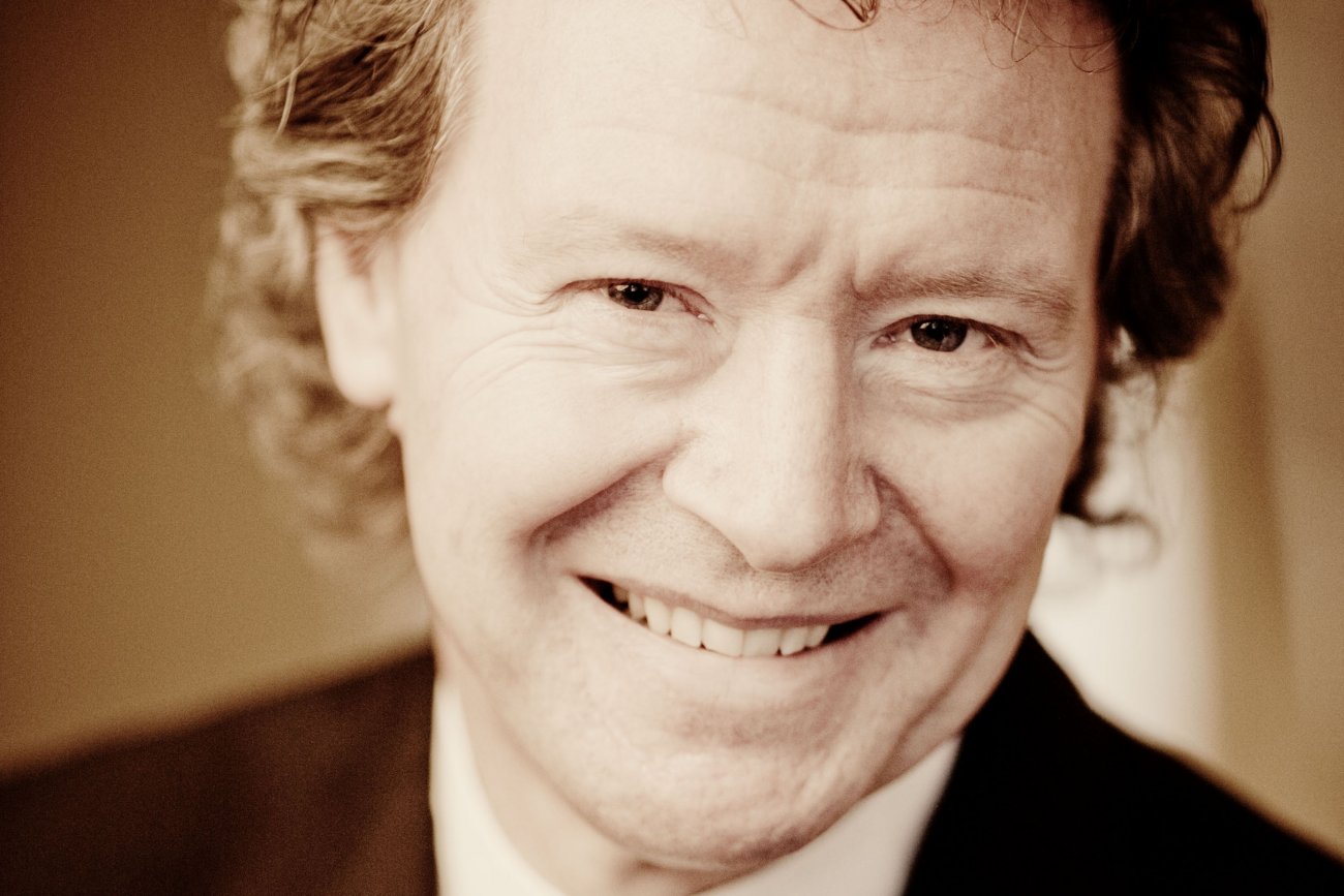 Harry Christophers | HarrisonParrott