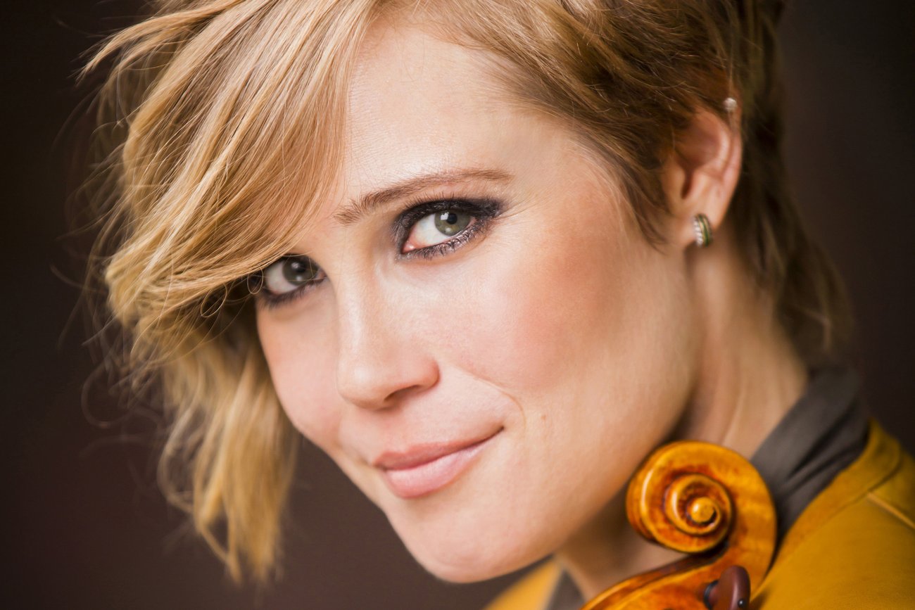 Leila Josefowicz performs the world premiere of Pintscher’s Violin ...