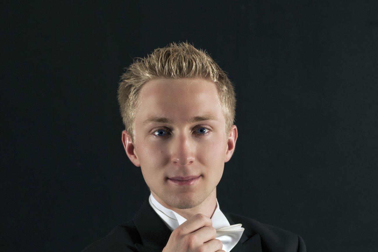 Patrick Hahn debuts at Bayerische Staatsoper | HarrisonParrott