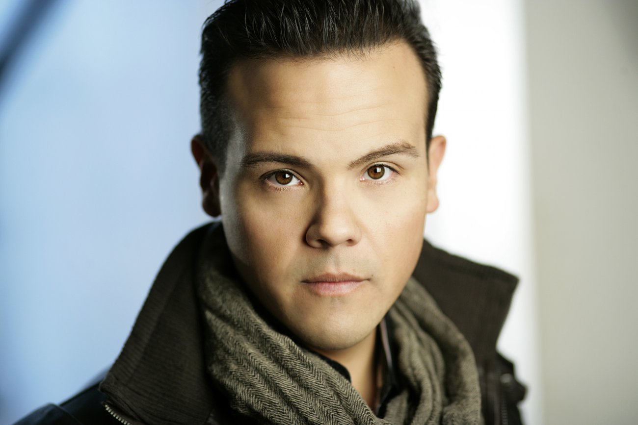 Tenor David Portillo joins HarrisonParrott for European management ...