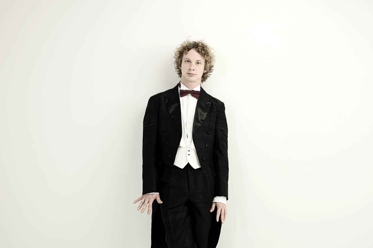 Santtu-Matias Rouvali and Alban Gerhardt tour with the Philharmonia ...