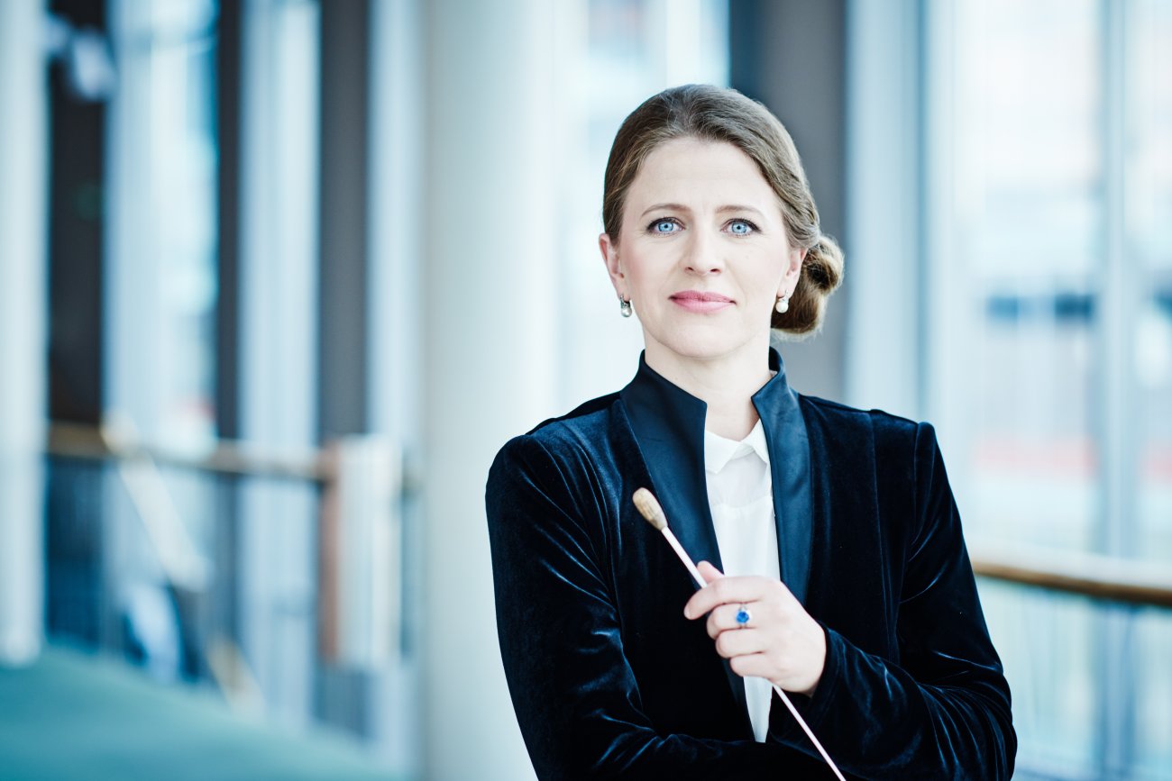 Kristiina Poska debuts with Hallé Orchestra | HarrisonParrott