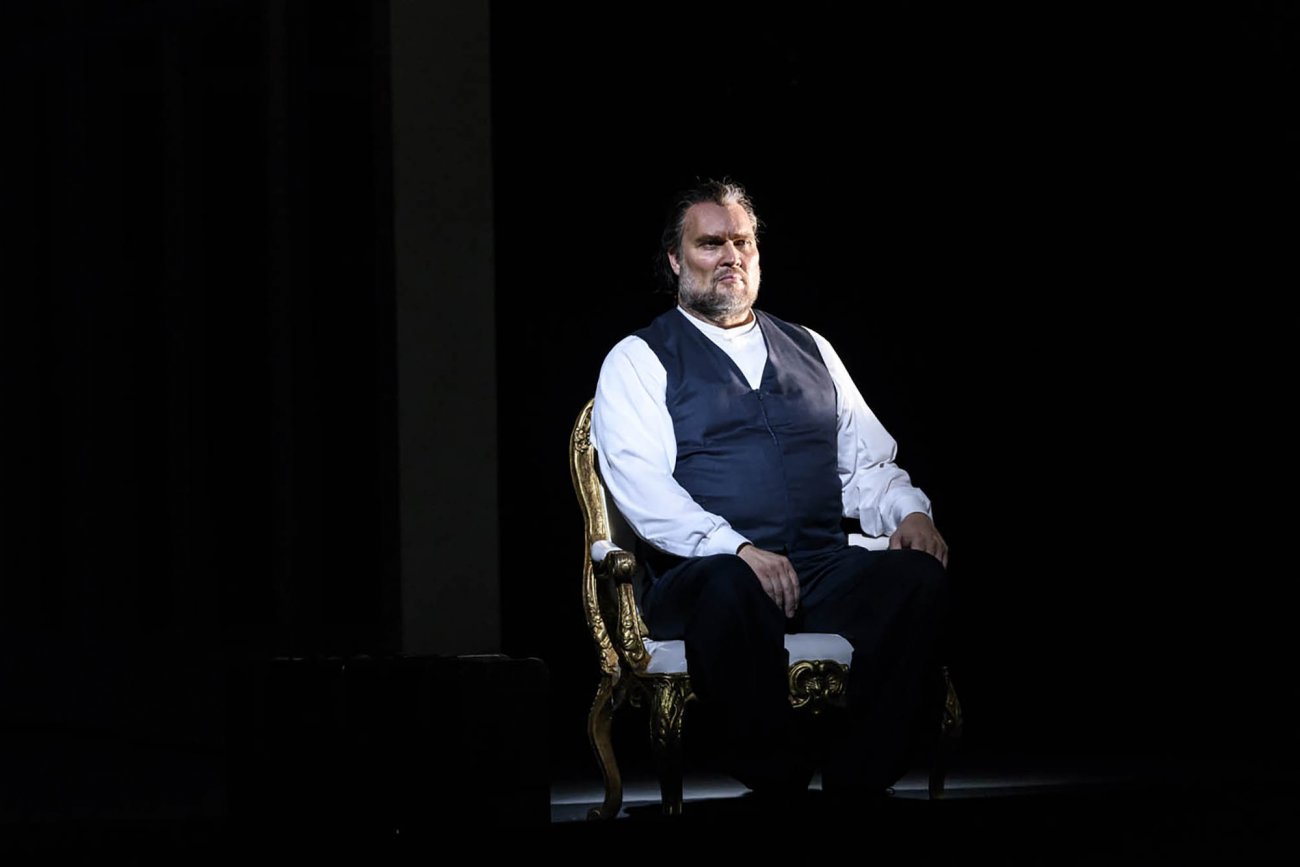 Stephen Milling stars in a new production of Don Carlo in Copenhagen ...