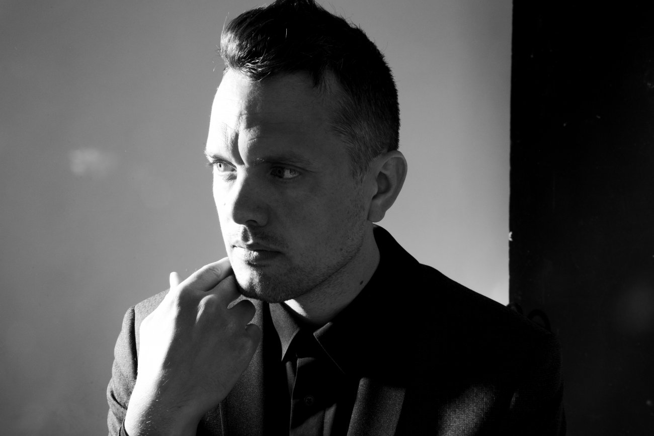 Daníel Bjarnason's 'Hands on Me' premieres with Los Angeles ...