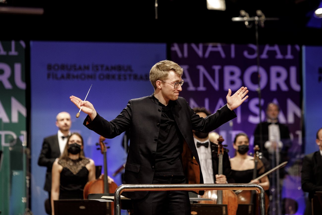 Patrick Hahn appointed Principal Guest Conductor & Artistic Advisor of ...