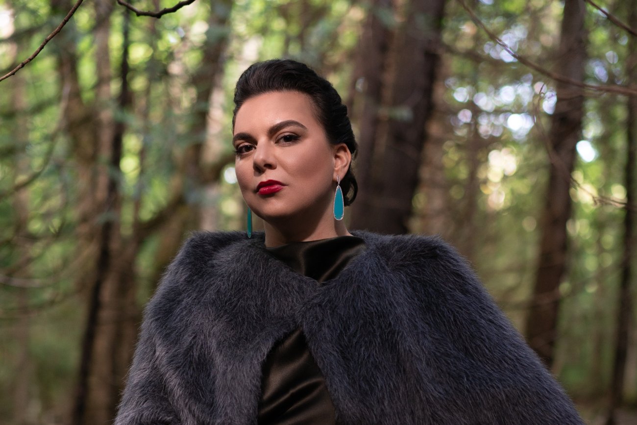 Ambur Braid | HarrisonParrott