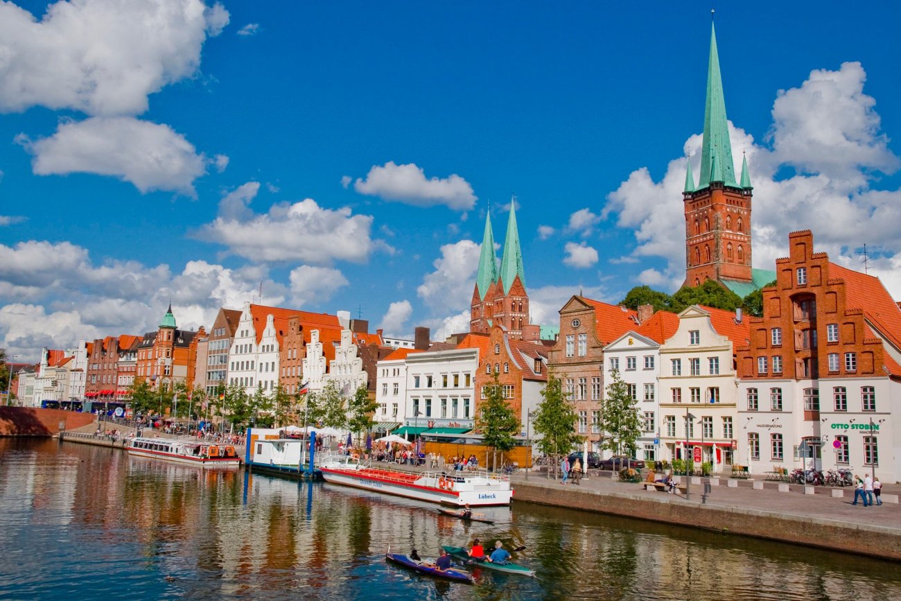 O/ Modernt perform ‘Vivaldi Rocks’ | HarrisonParrott