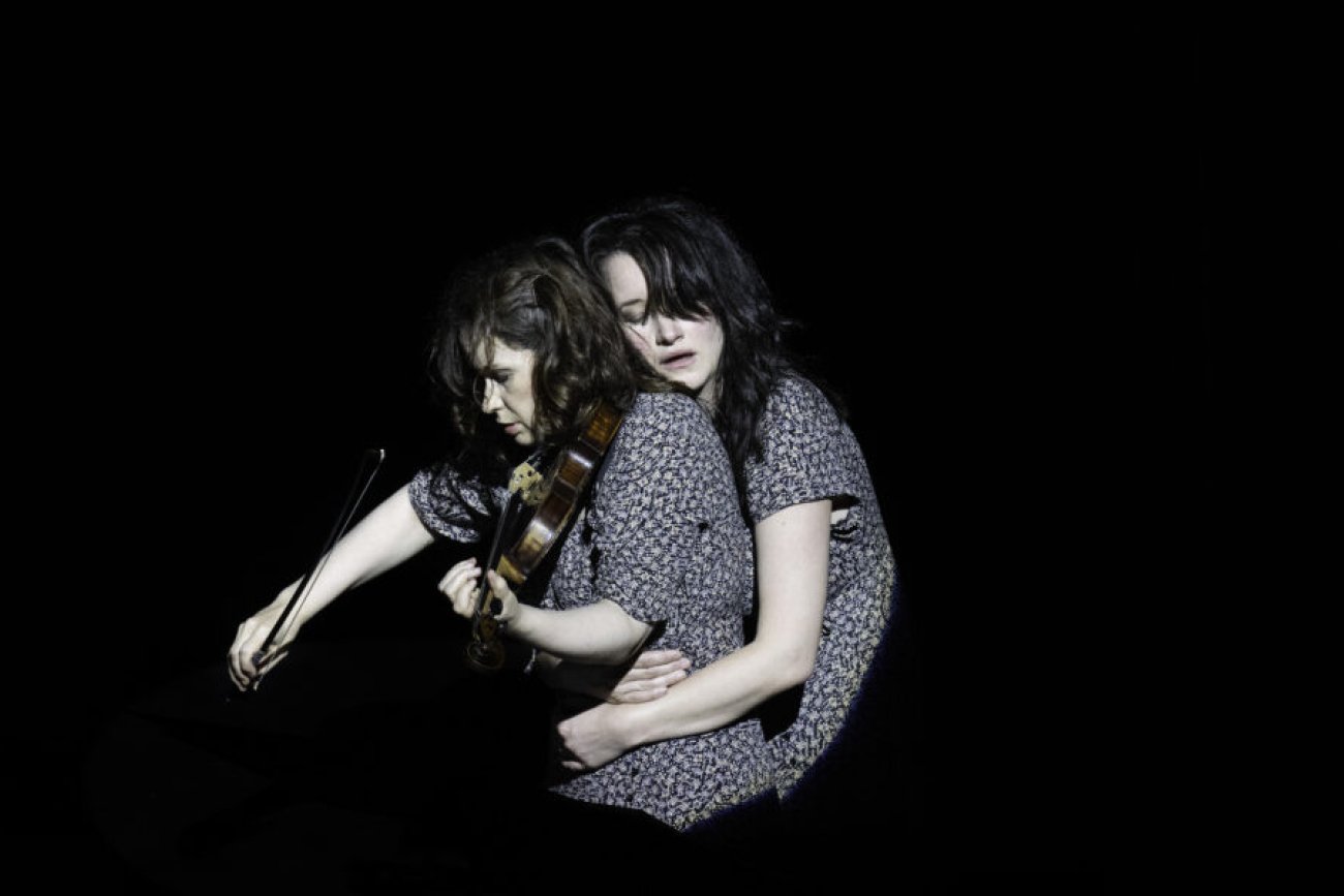 Patricia Kopatchinskaja appears in Barrie Kosky's Songs and Fragments ...