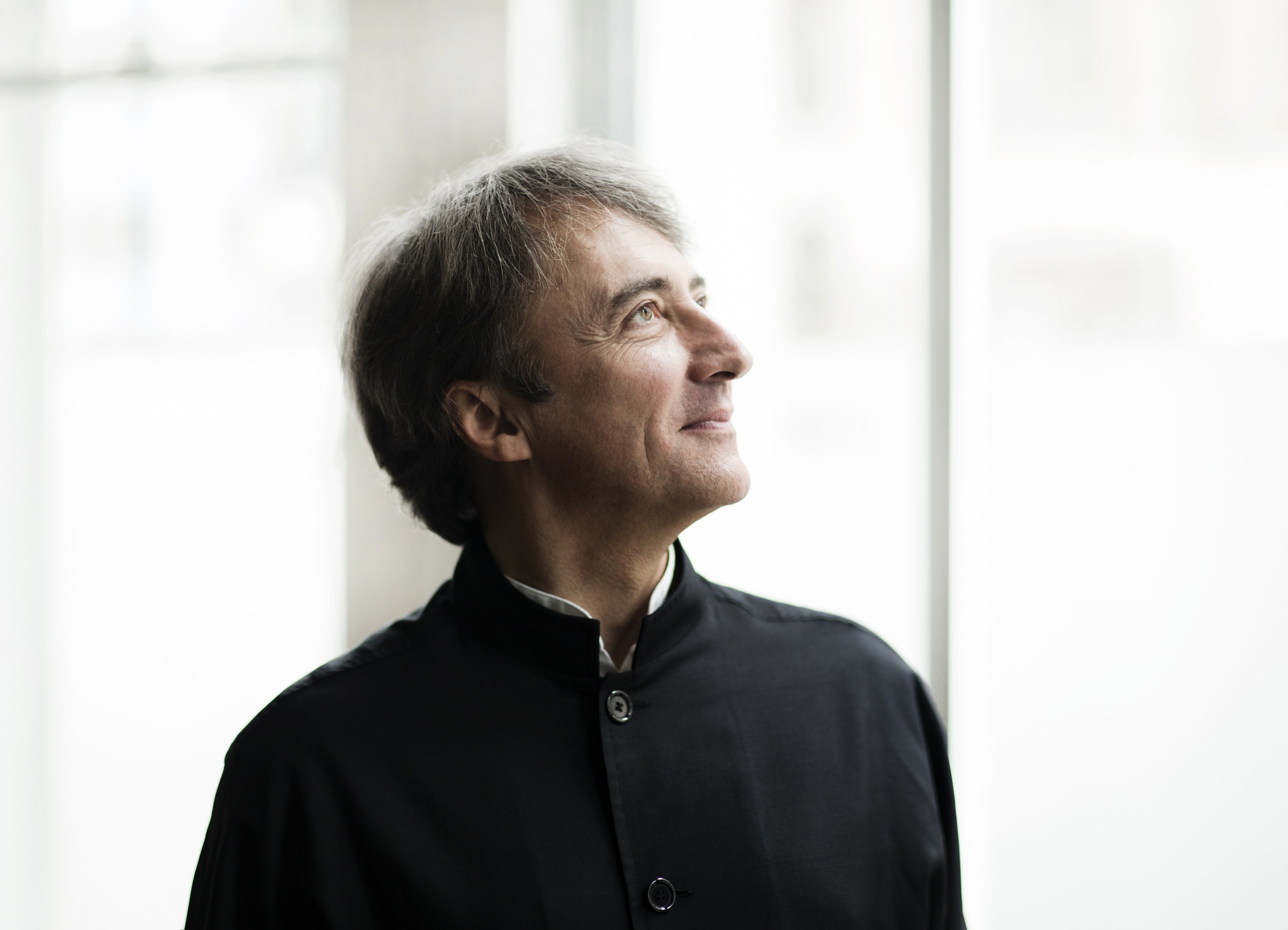 Jean-Efflam Bavouzet returns to London’s International Piano Series ...