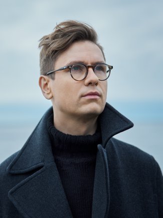 Víkingur Ólafsson | HarrisonParrott