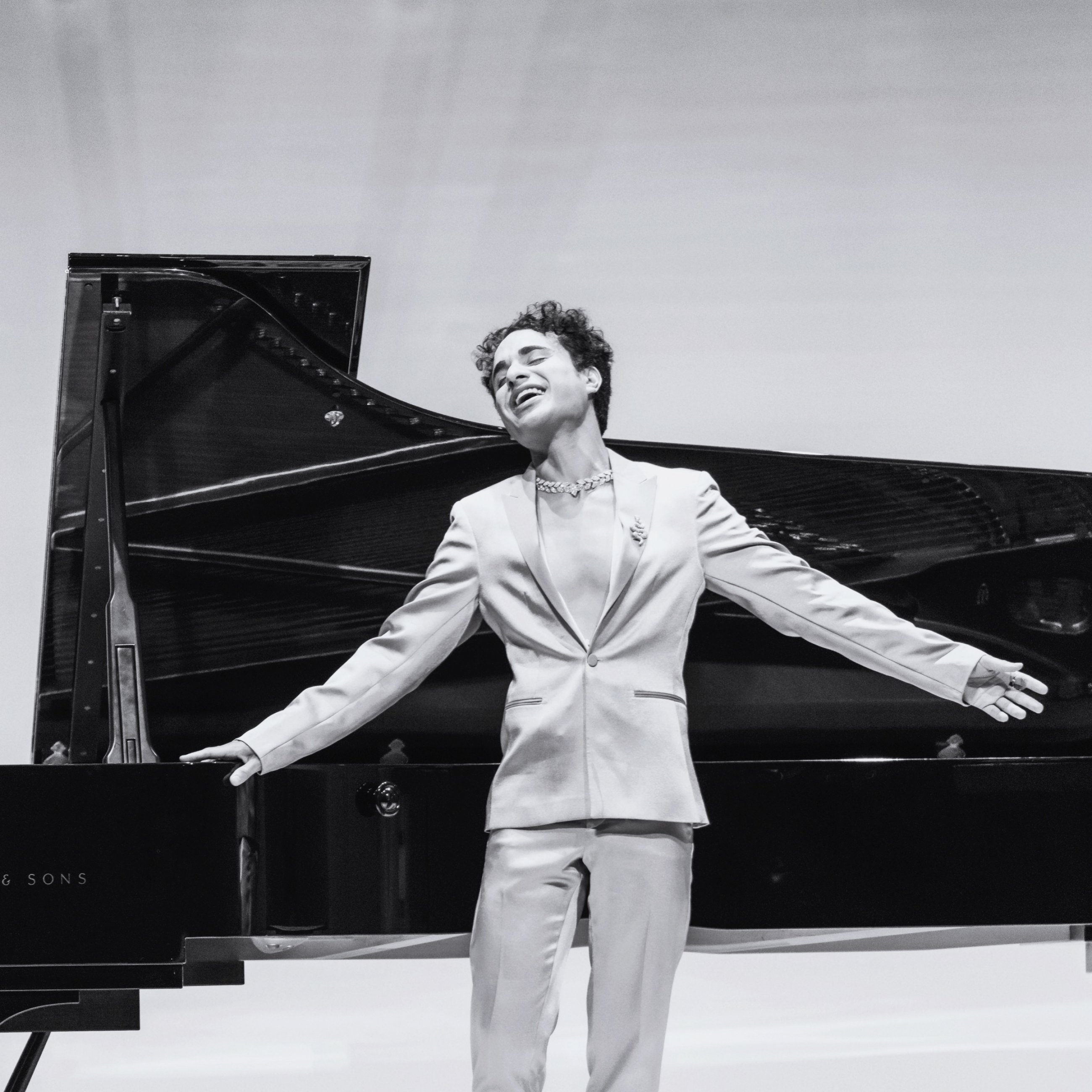 Samuel Mariño | HarrisonParrott