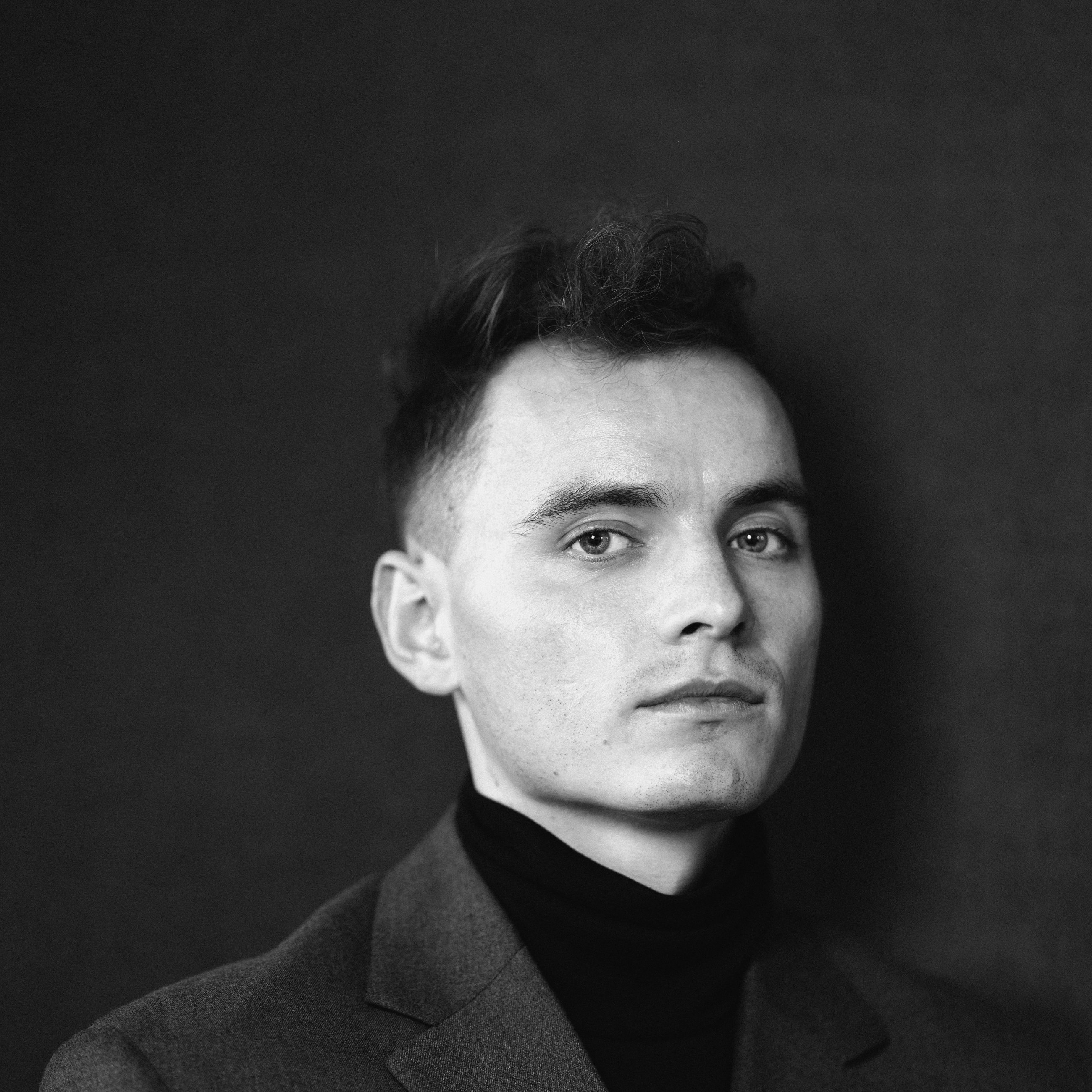 Paweł Kapuła | HarrisonParrott